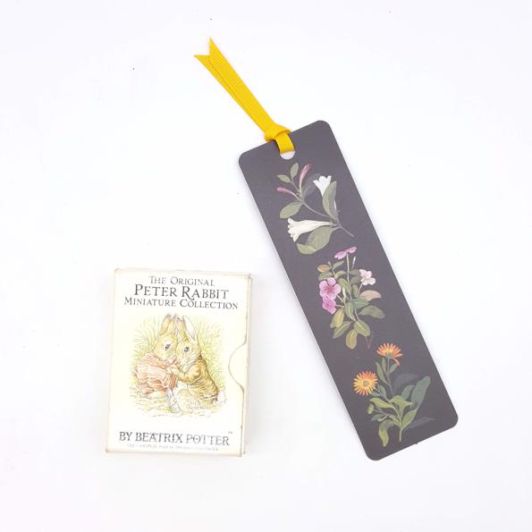The Original Peter Rabbit Miniature Collection 1986 - Country House Library